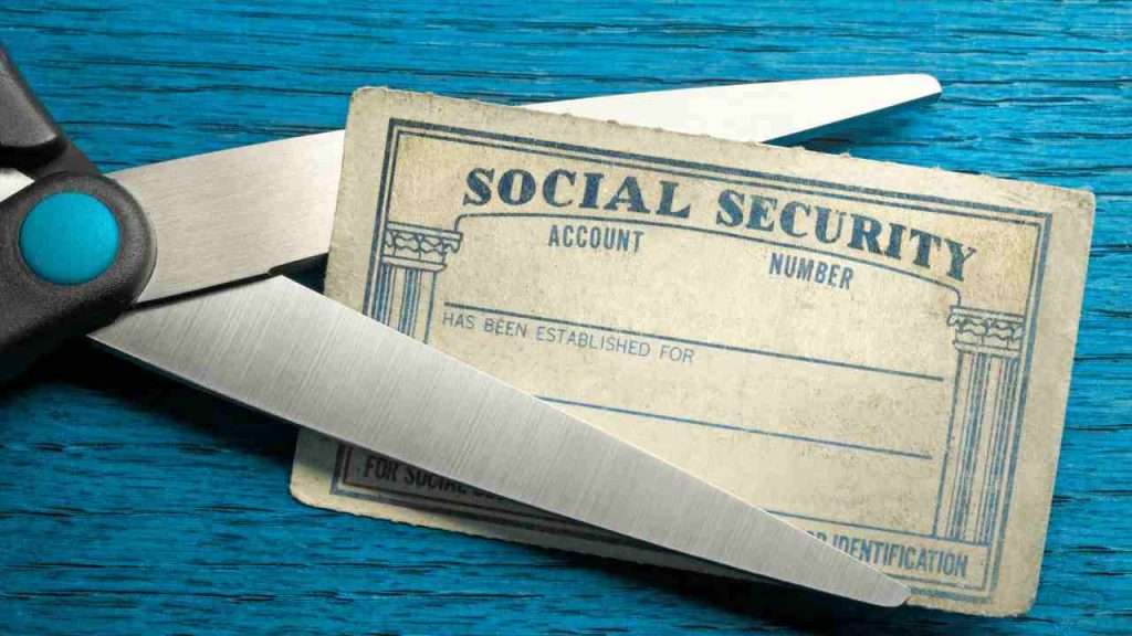 Social Security Benefits: A Simple Guide for Everyone - Pure Magazine