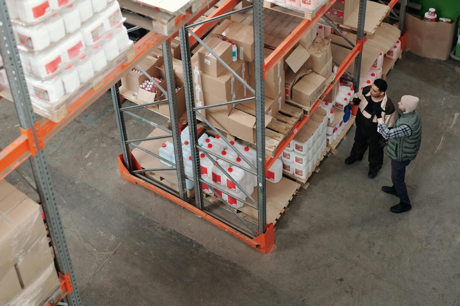 How smart software makes warehouse jobs easier and more efficient in ...